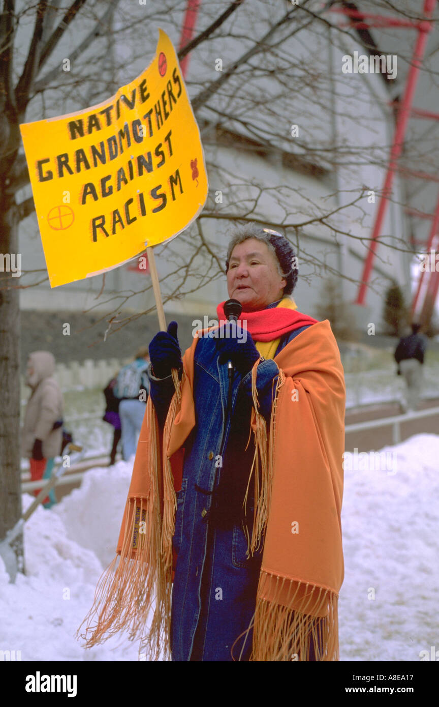 Minneapolis metrodome hi-res stock photography and images - Alamy