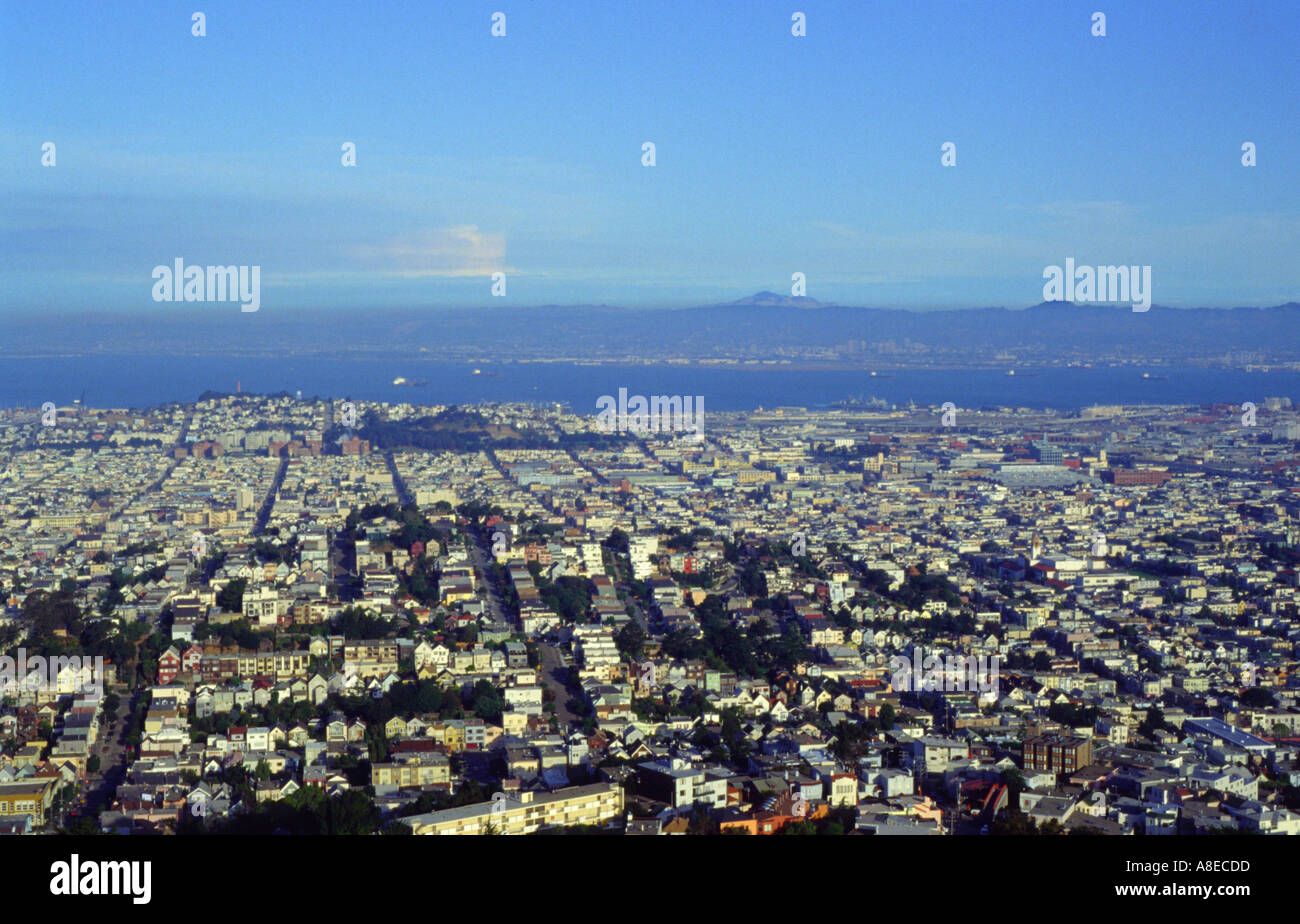 Berkeley view bay golden gate bridge hi-res stock photography and ...