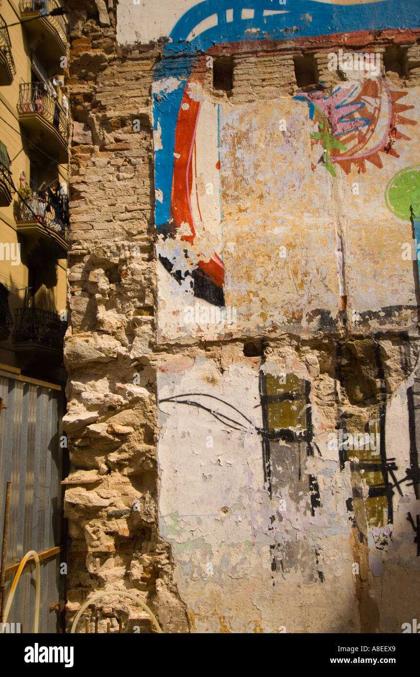 Deface public building hi-res stock photography and images - Alamy