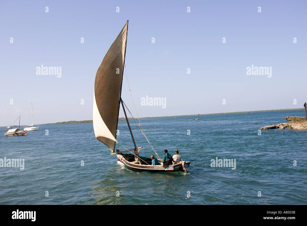 Arab dhow sailing off coast of Lamu Island Kenya Stock Photo - Alamy
