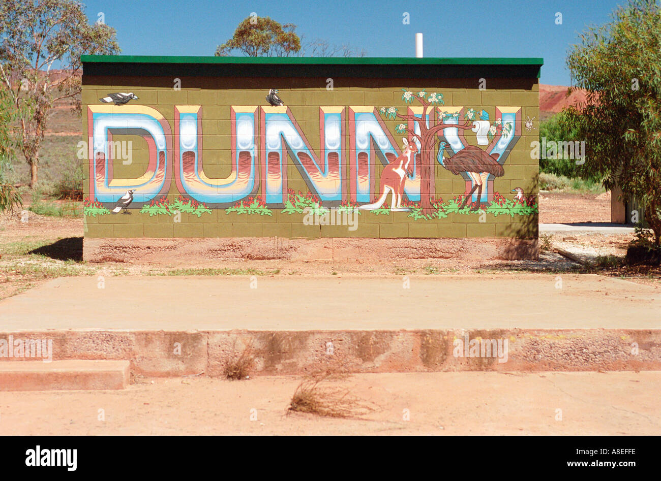 Outback dunny hi-res stock photography and images - Alamy