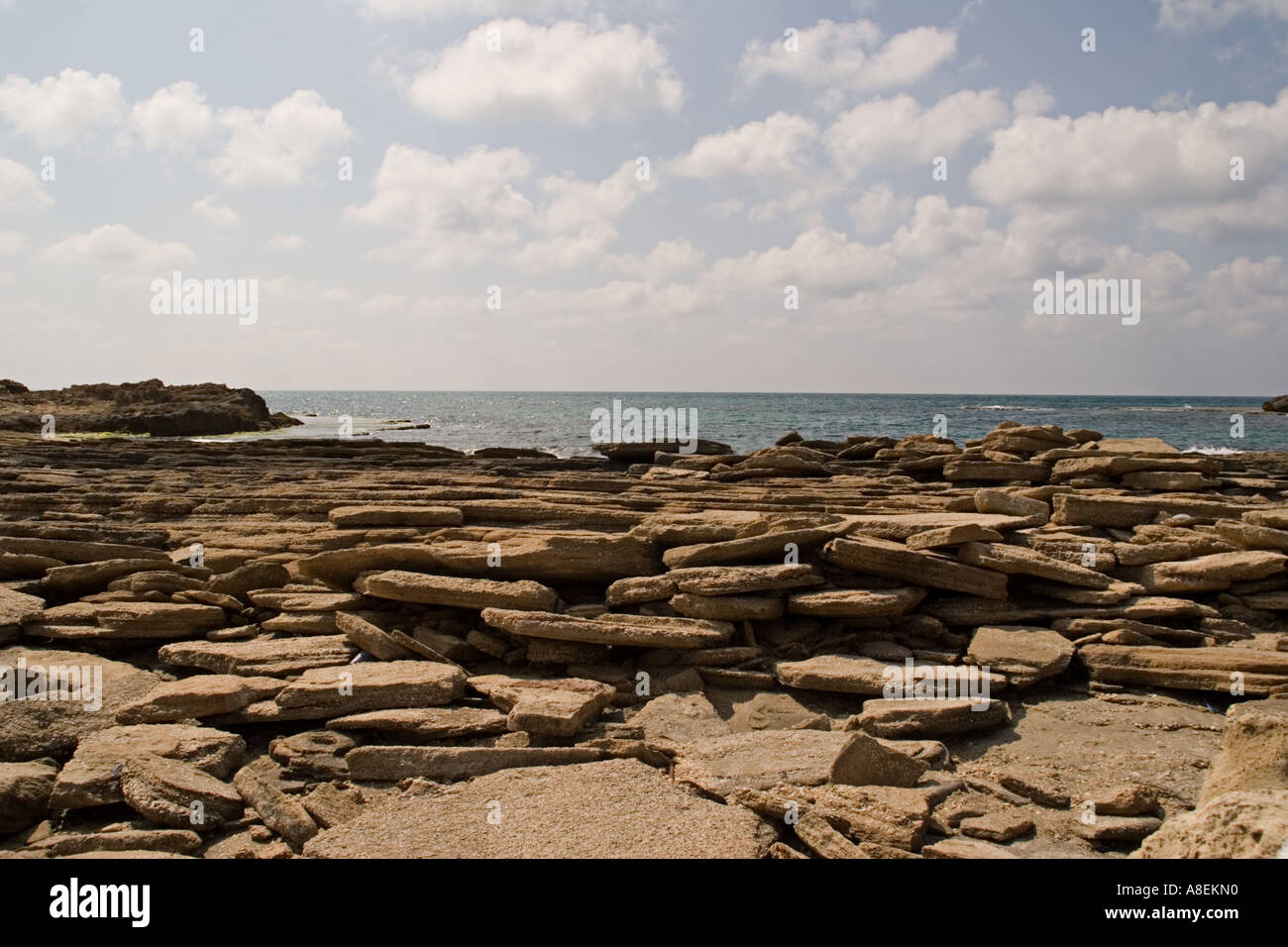 Huge slabs of rock hi-res stock photography and images - Alamy