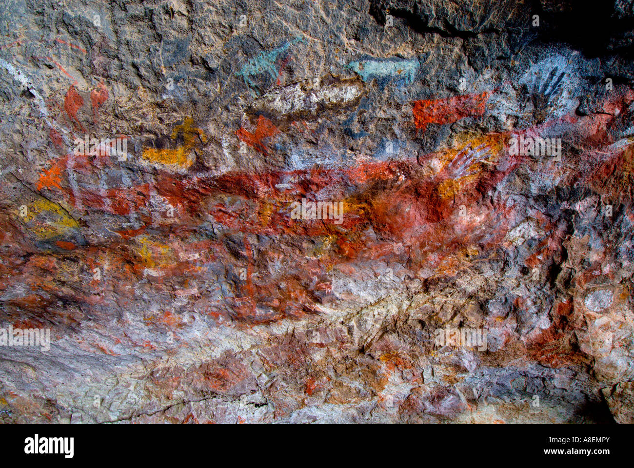 Cueva de las Manos del Rio Pinturas, Cave of the Hands, Patagonia ...