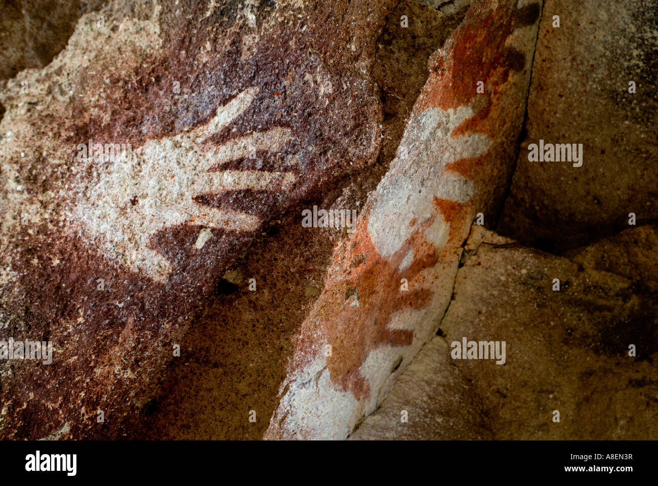 Ancient Hands, Stencil Paintings, Rio Pinturas Canyon, Cave of the ...