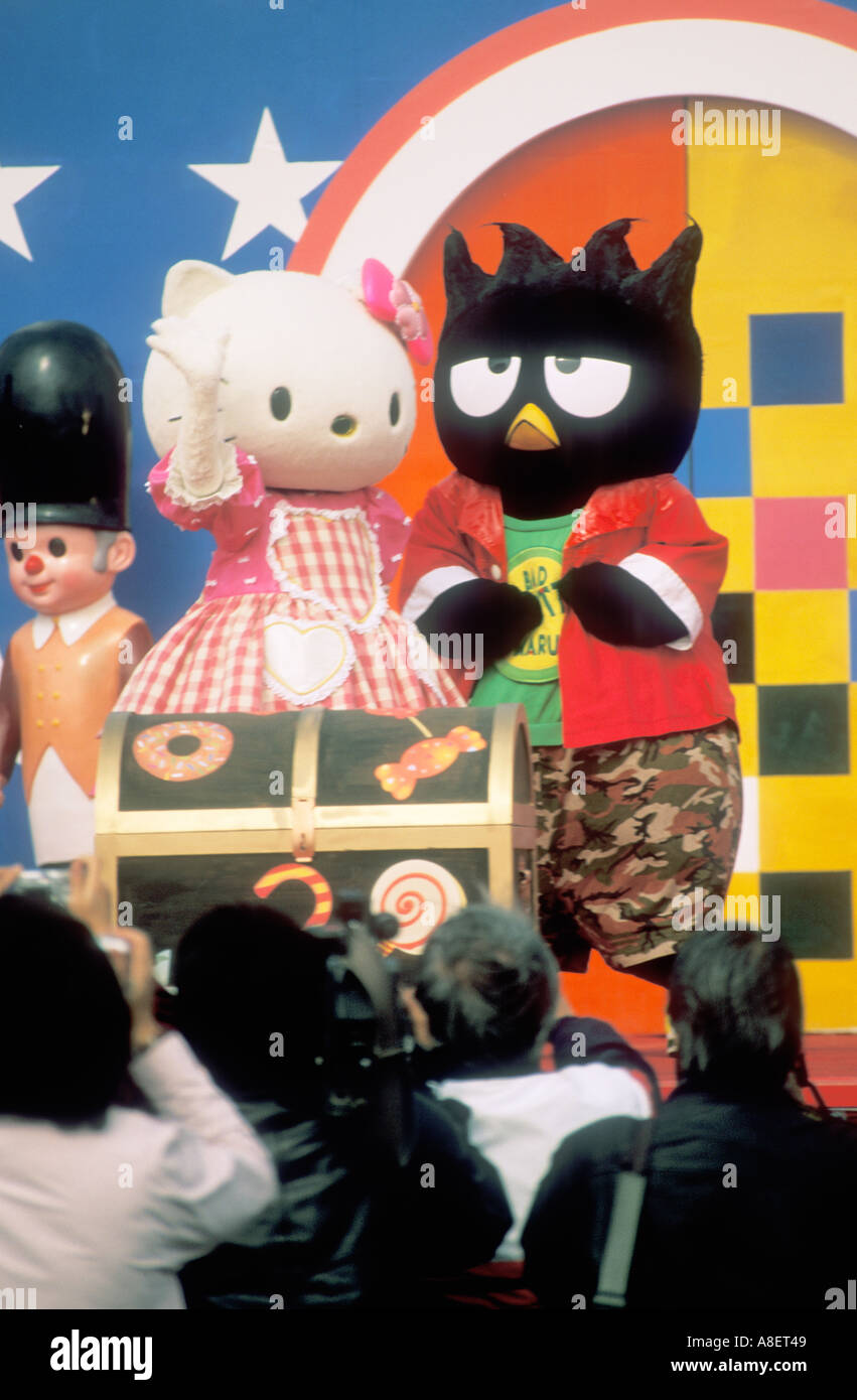 Hello Kitty Og Badtz Maru