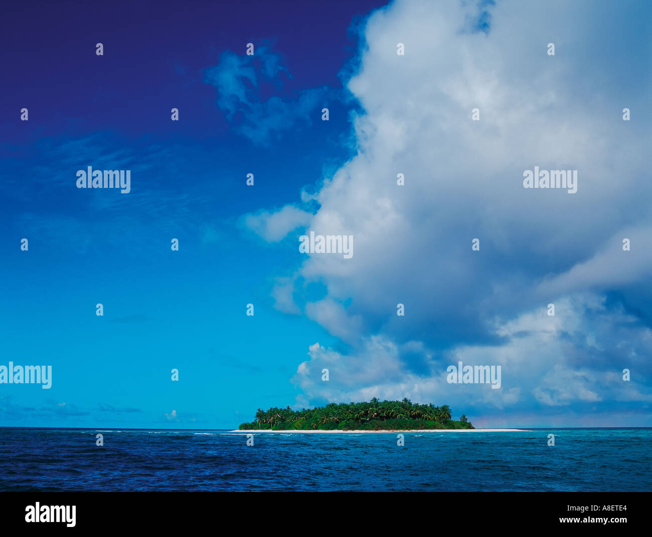 Maldives islands Indian ocean Baa atoll Stock Photo - Alamy