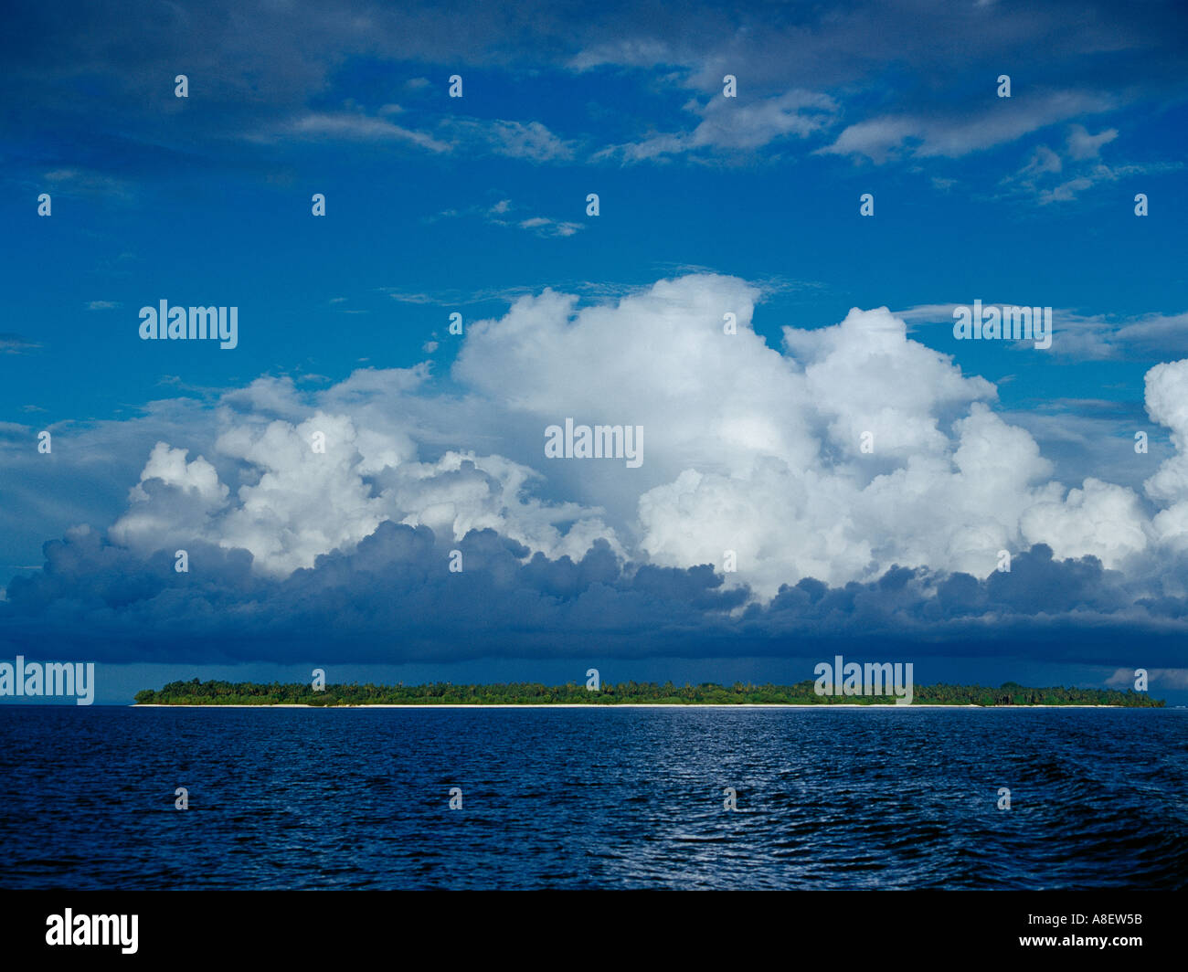 Maldives islands Indian ocean Baa atoll Stock Photo - Alamy