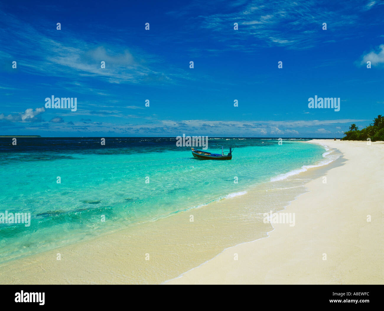 Maldives islands Indian ocean Baa atoll boat Stock Photo - Alamy