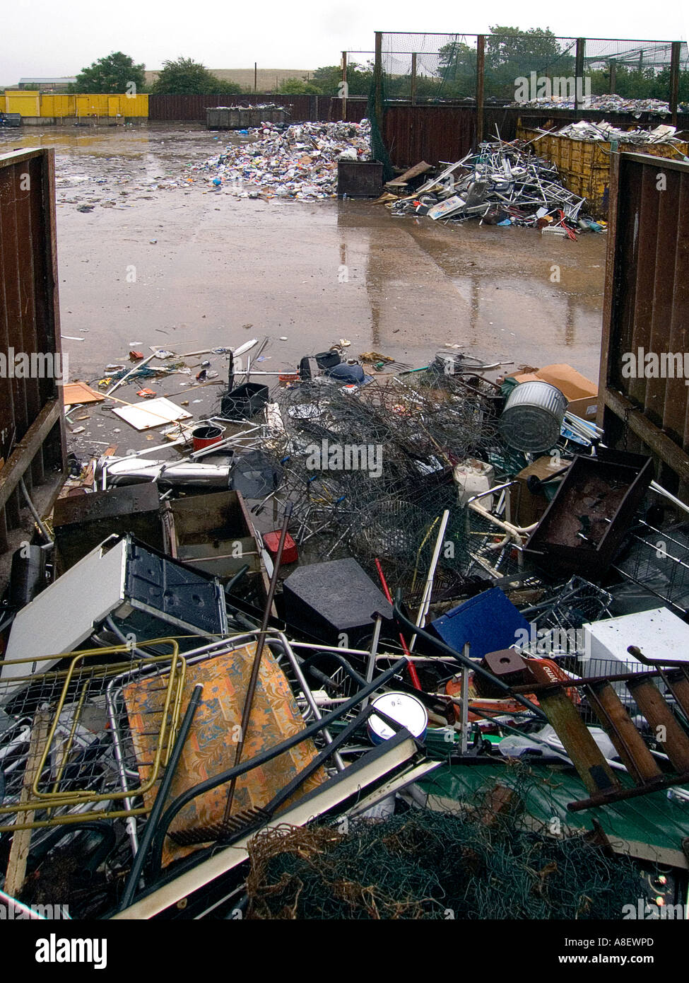 Open air rubbish tip hi-res stock photography and images - Alamy