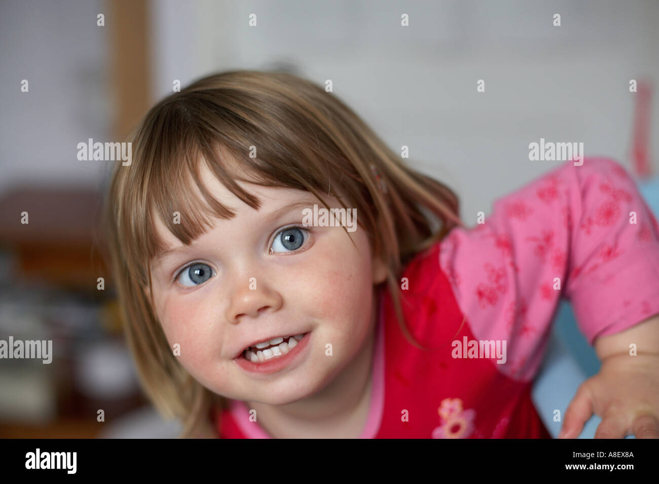 portrait of small girl Stock Photo - Alamy