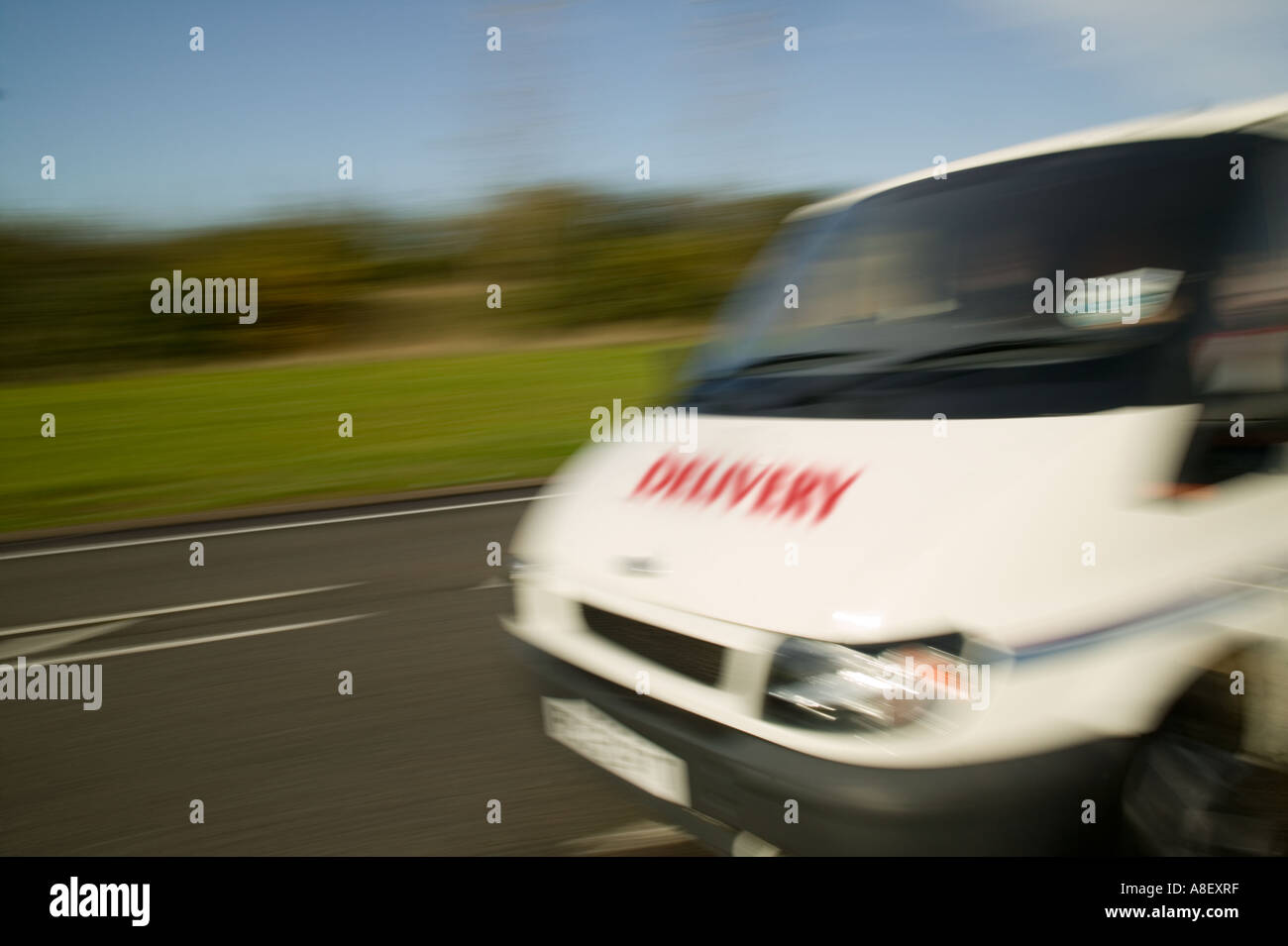 Delivery Van Uk Stock Photos & Delivery Van Uk Stock Images - Alamy