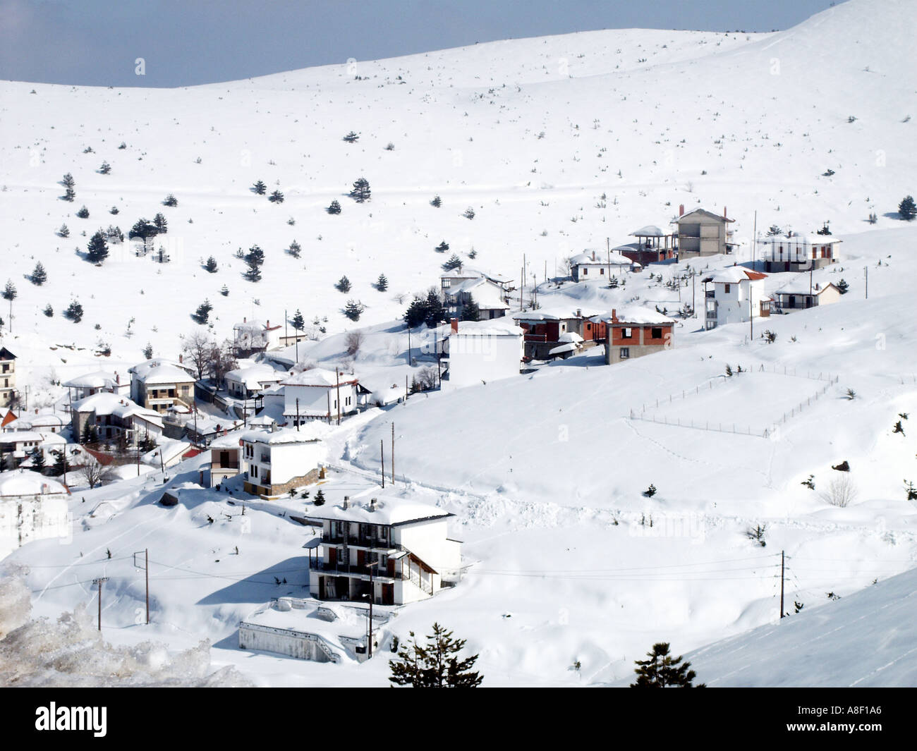 Snow greece hi-res stock photography and images - Alamy