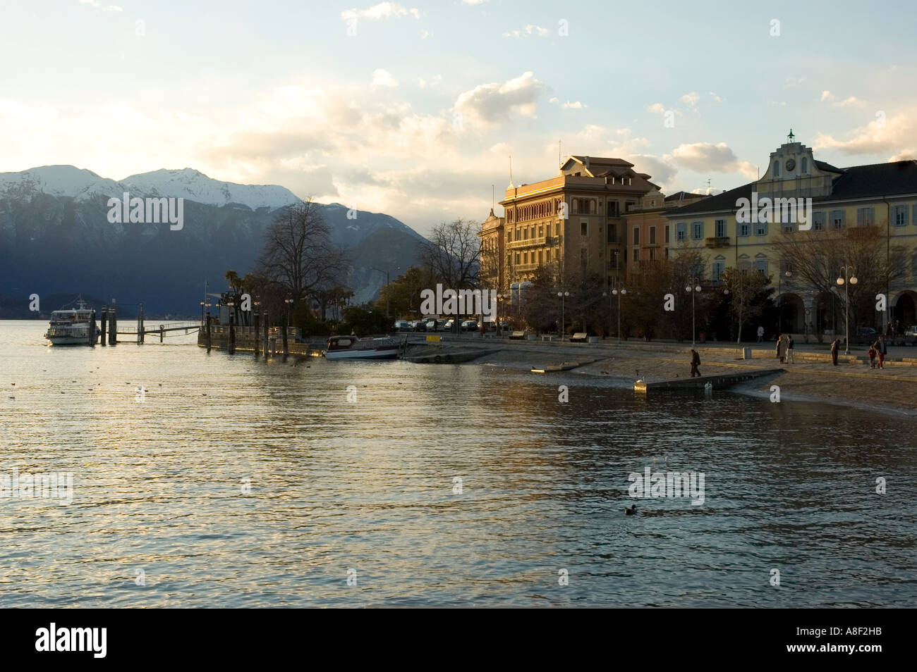 Pallanza italia hi-res stock photography and images - Alamy