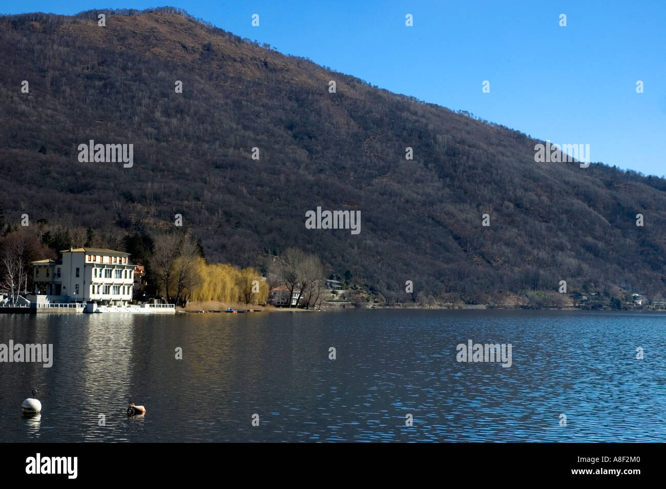 Lago di mergozzo maggiore hi-res stock photography and images - Alamy