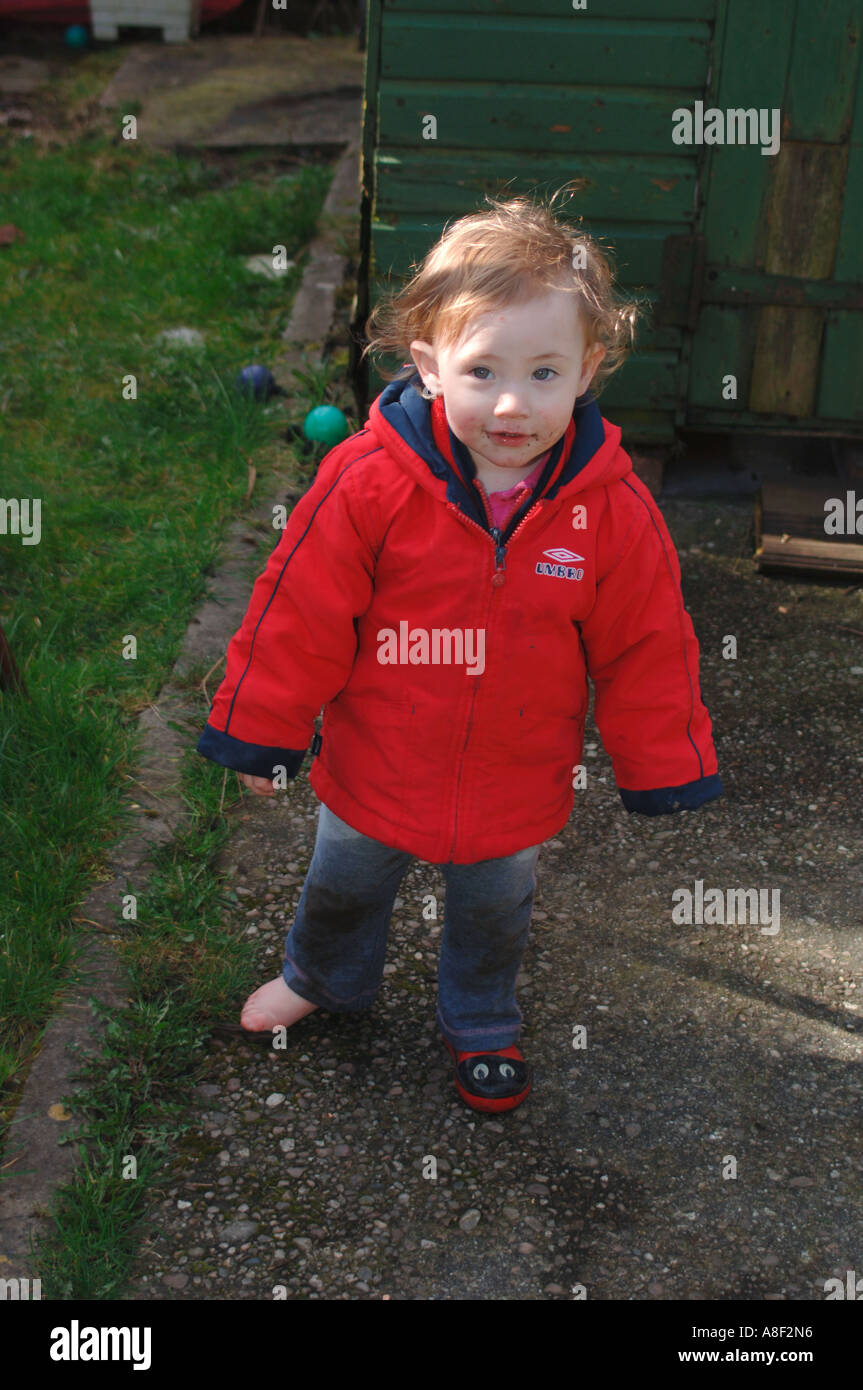 Little Girl With A Missing Shoe Stock Photo - Alamy