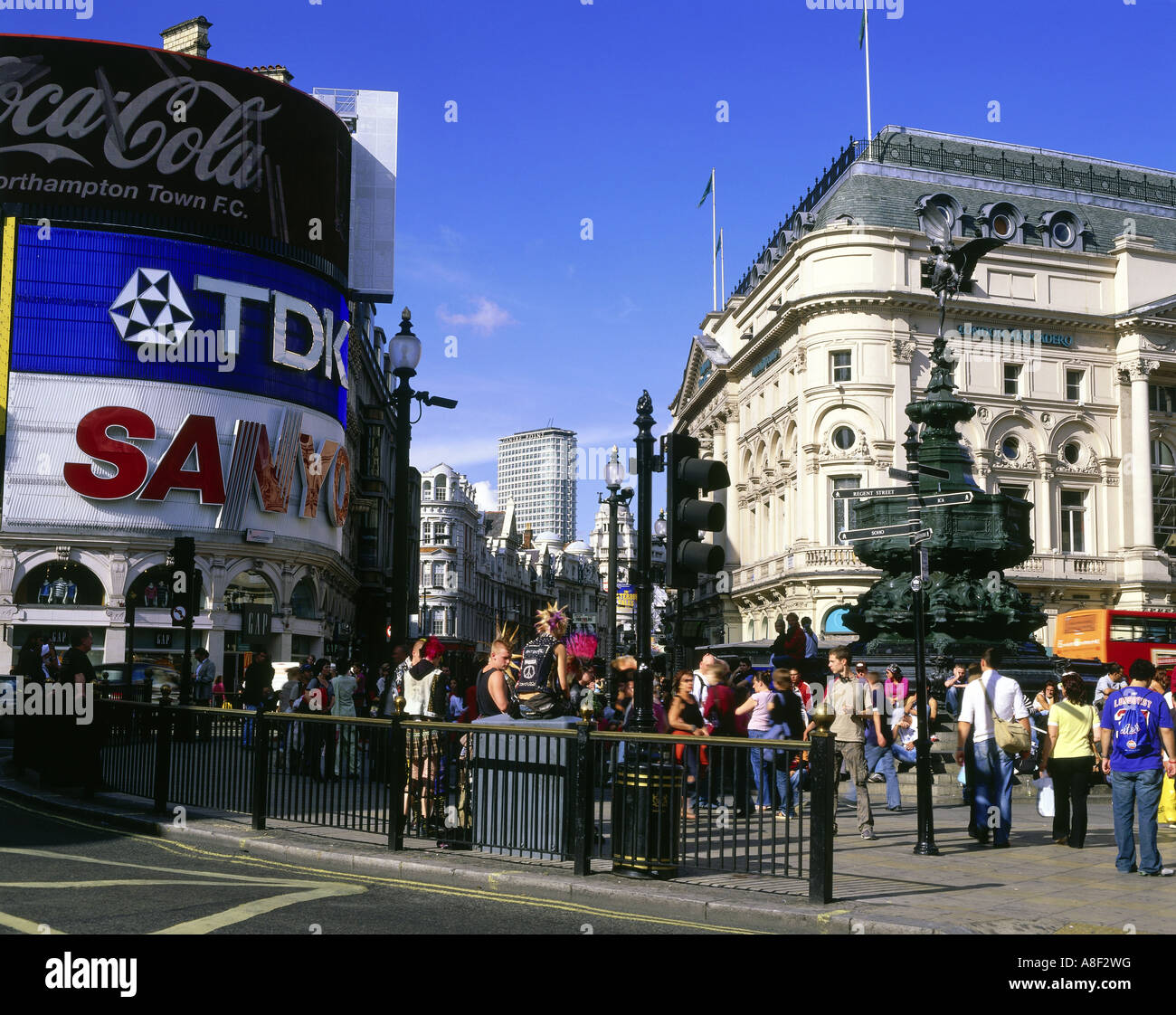geography / travel, Great Britain, London, squares, Piccadilly Circus ...