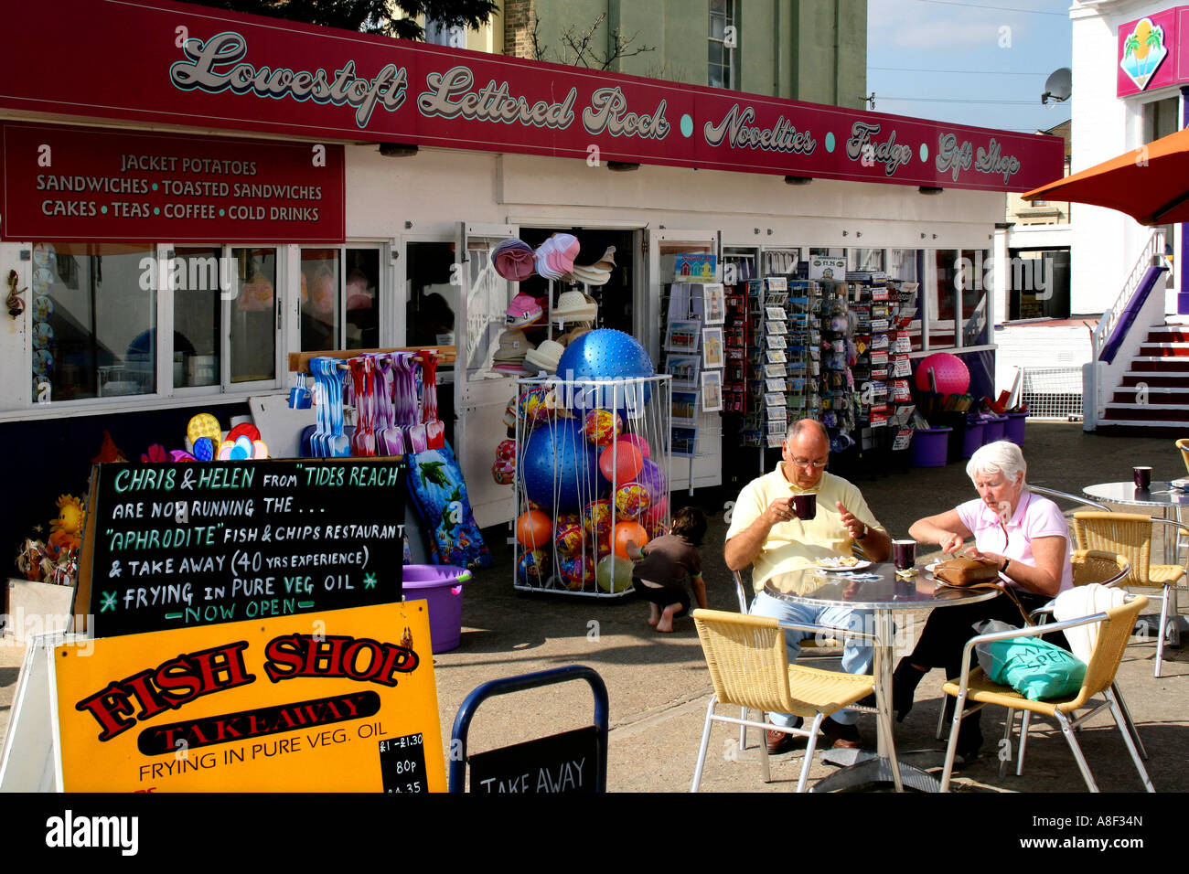 Beachfront cafe on the promenade at Lowestoft Suffolk UK Stock Photo ...