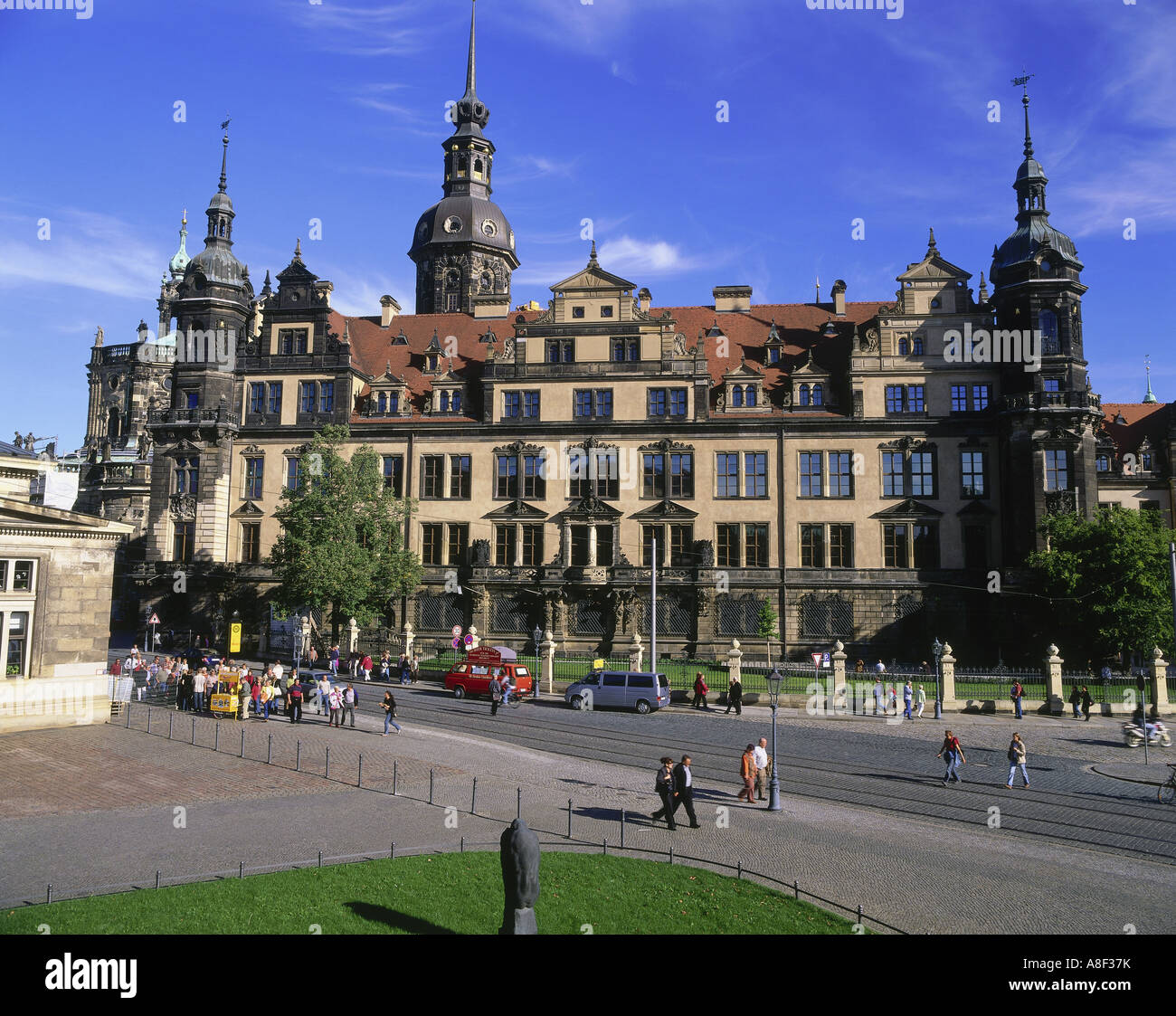 geography / travel, Germany, Saxony, Dresden, castles, Dresden Castle ...
