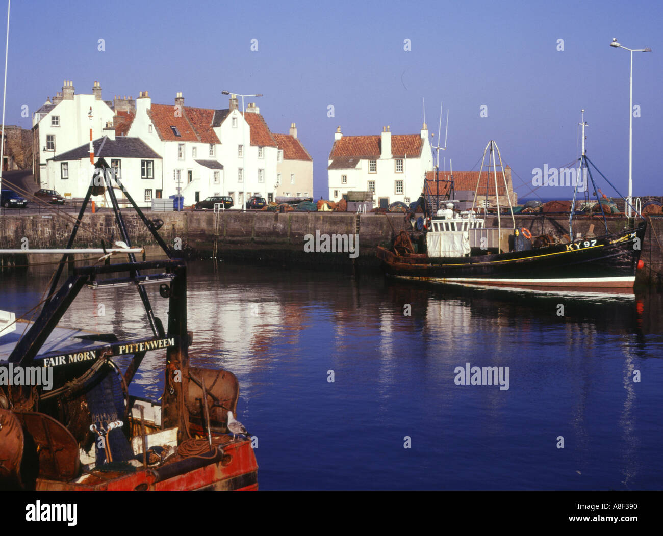 dh PITTENWEEM FIFE Harbour fishing boats trawler seagull houses pier ...