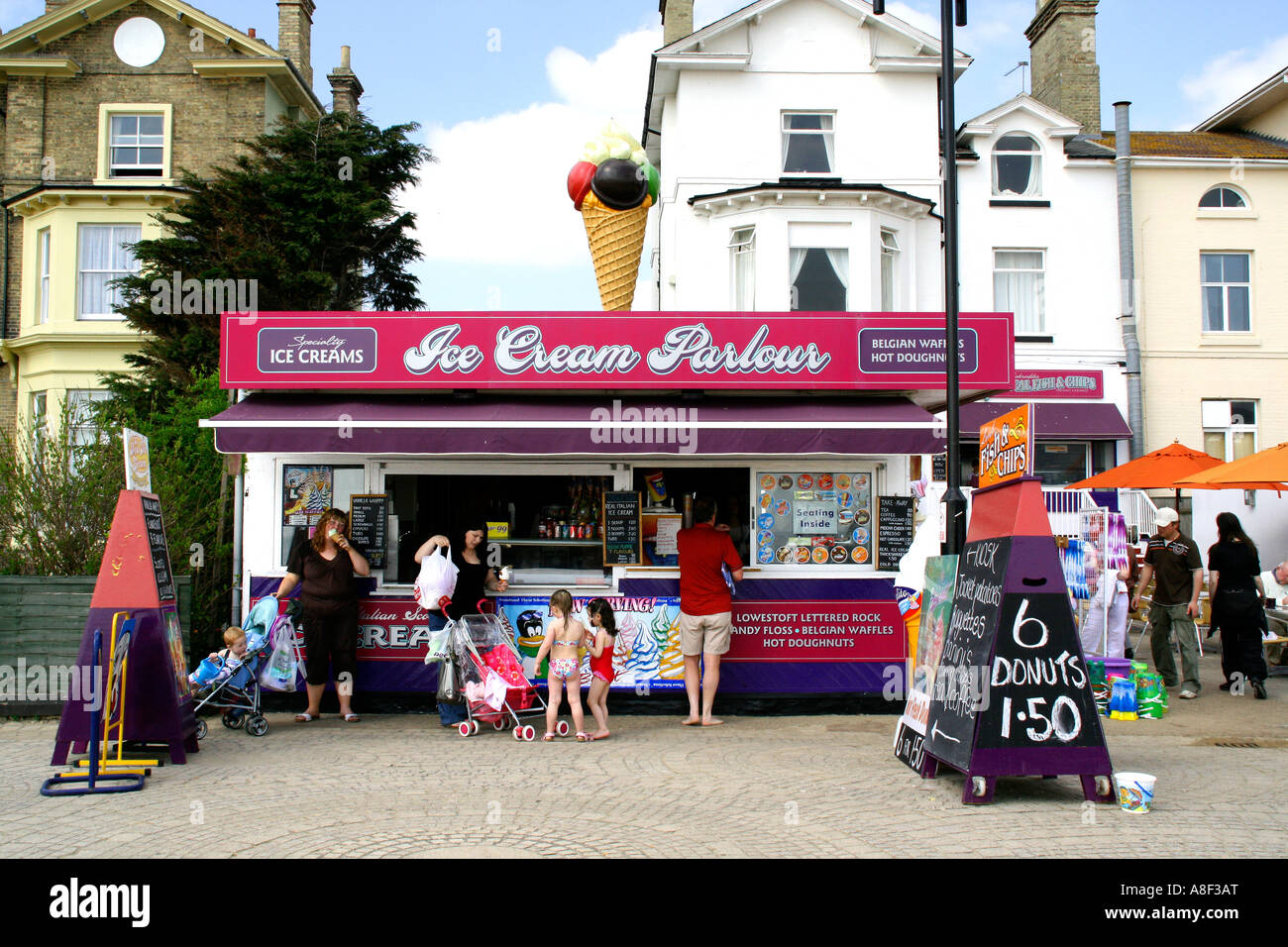 The promenade at Lowestoft Suffolk UK Stock Photo - Alamy