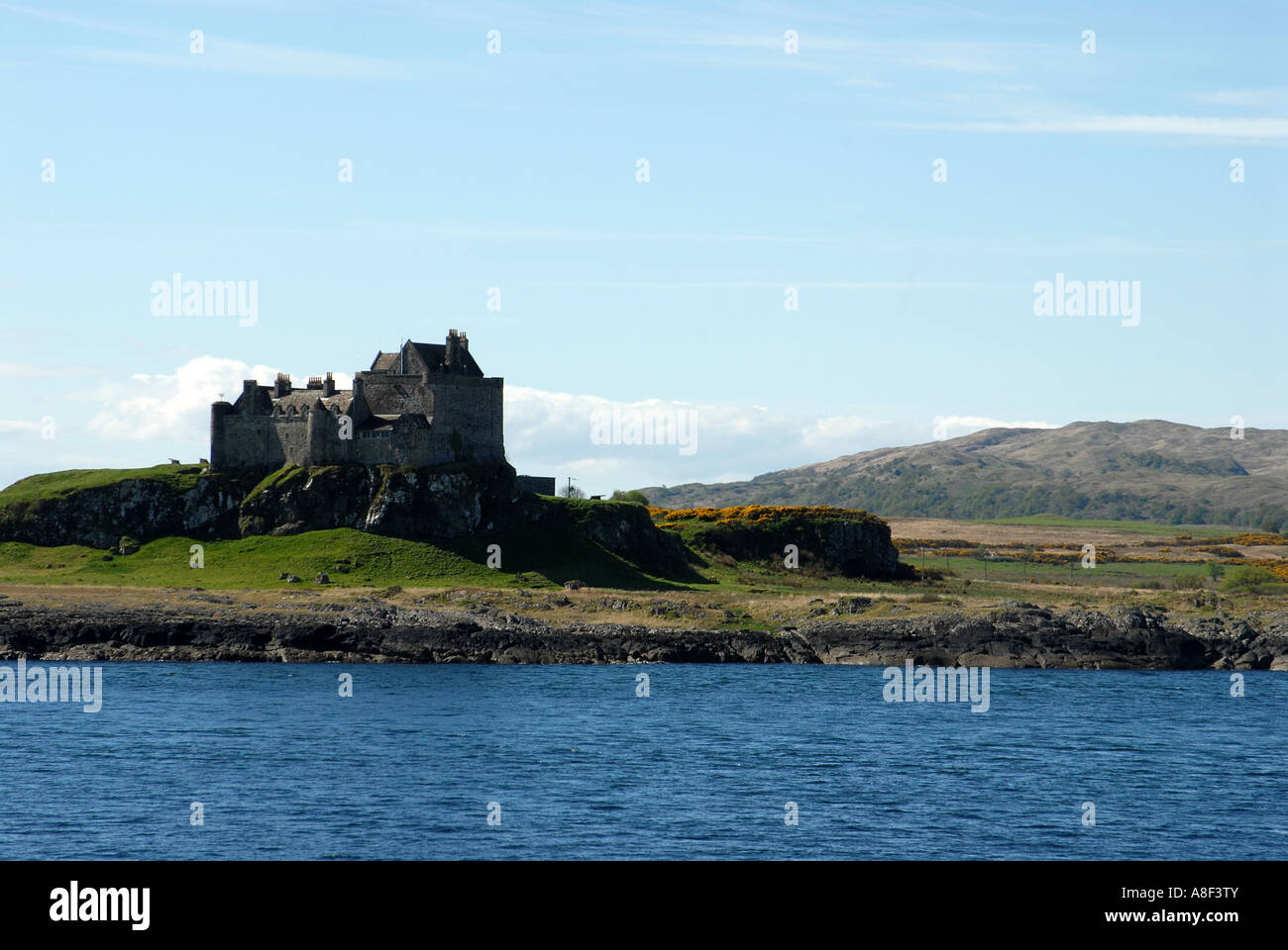 Duart Castle is the oldest inhabited castle on the Isle of Mull, home ...