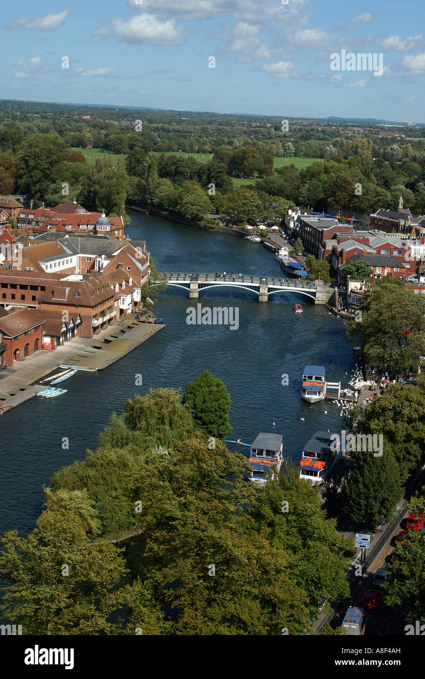 View of the river Thames with Eton on the left bank and Windsor on the ...