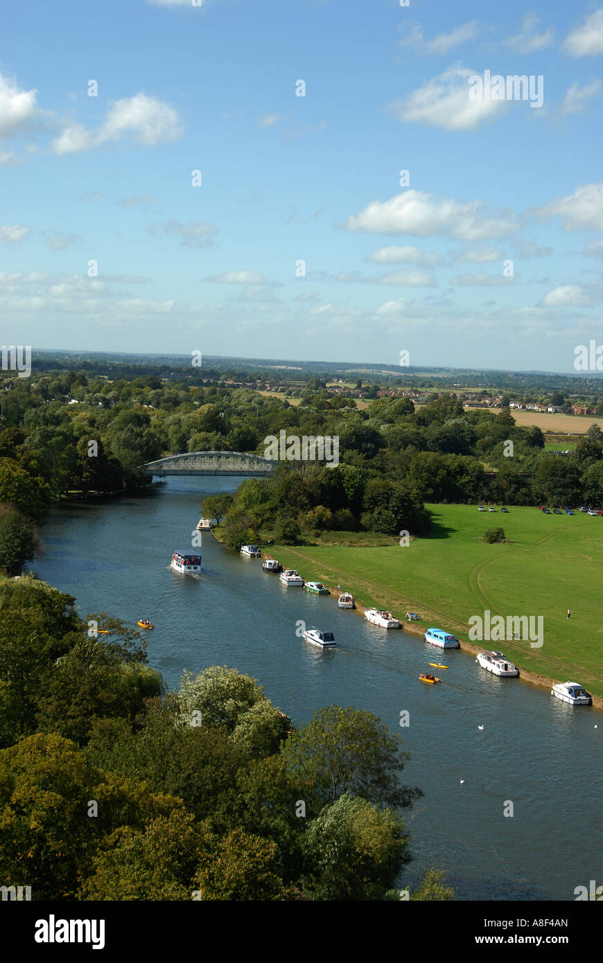 English boasting scene hi-res stock photography and images - Alamy