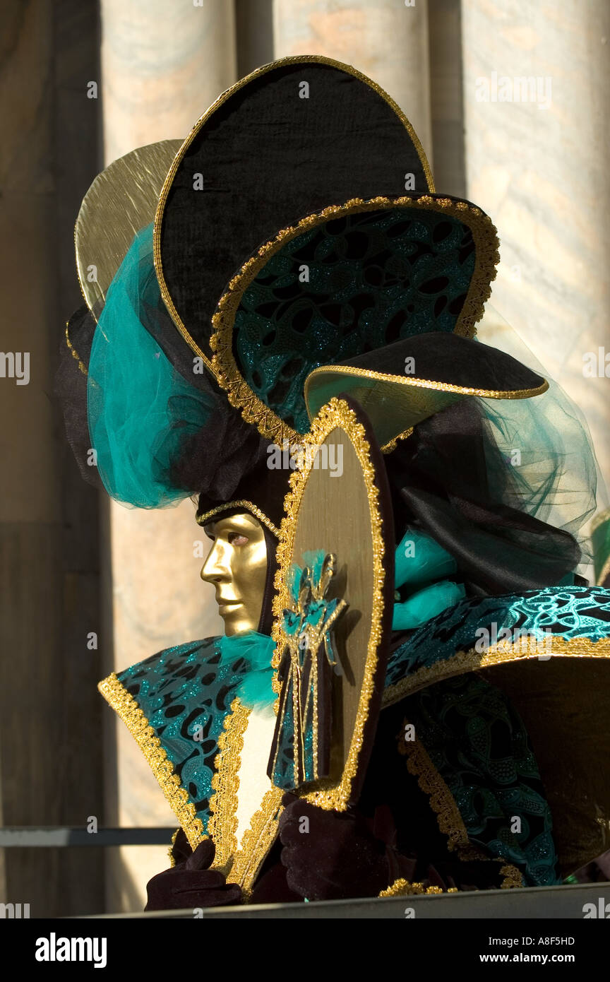 Traditional carnival costume of Venice in San Marco - masquerade ...