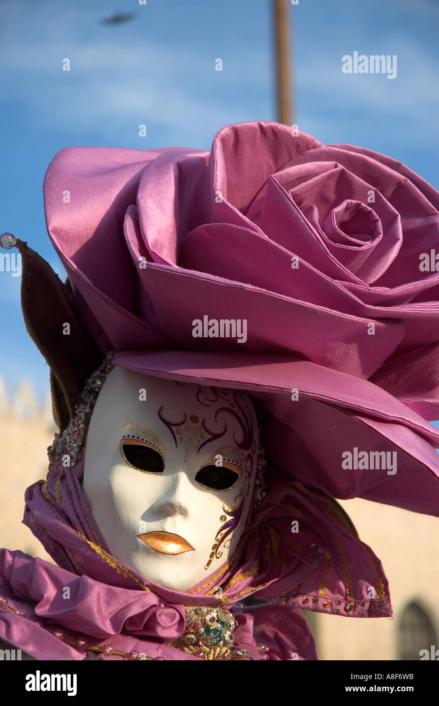 Traditional carnival costume of Venice in San Marco - masquerade ...