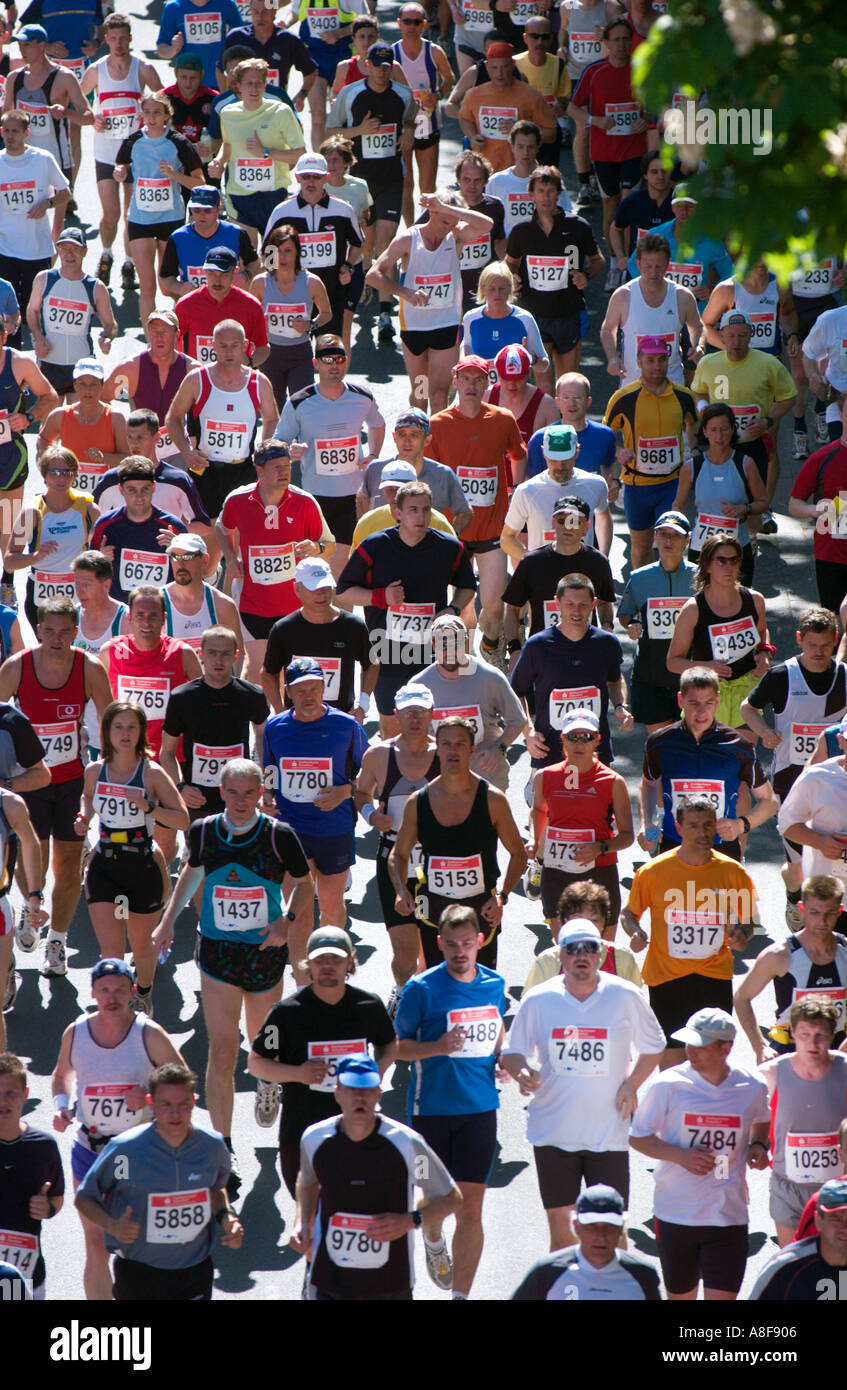 First Marathon in the city of Duesseldorf Germany Stock Photo - Alamy
