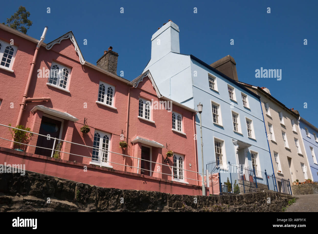 Llandeilo street hi-res stock photography and images - Alamy