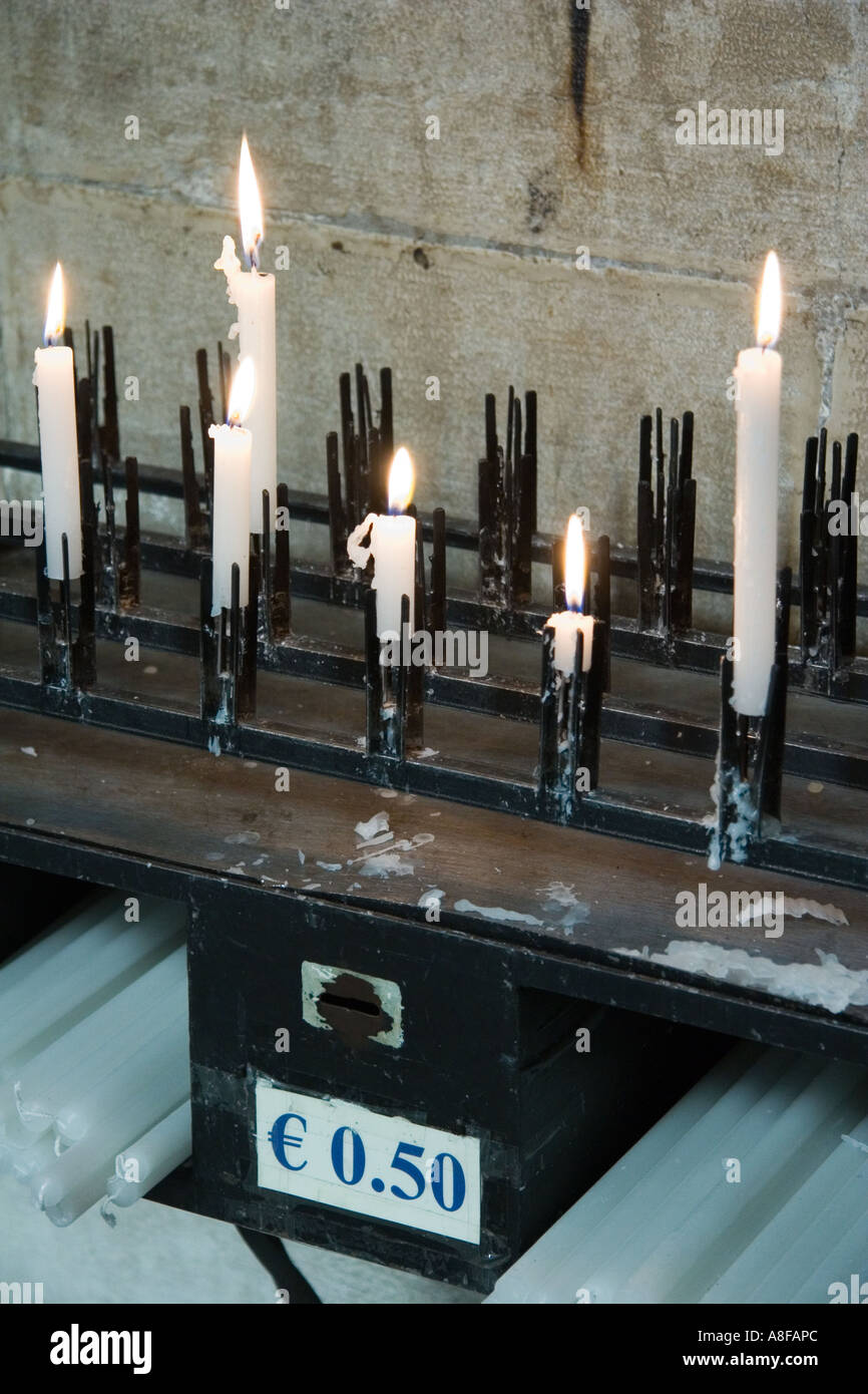 Poor church hi-res stock photography and images - Alamy