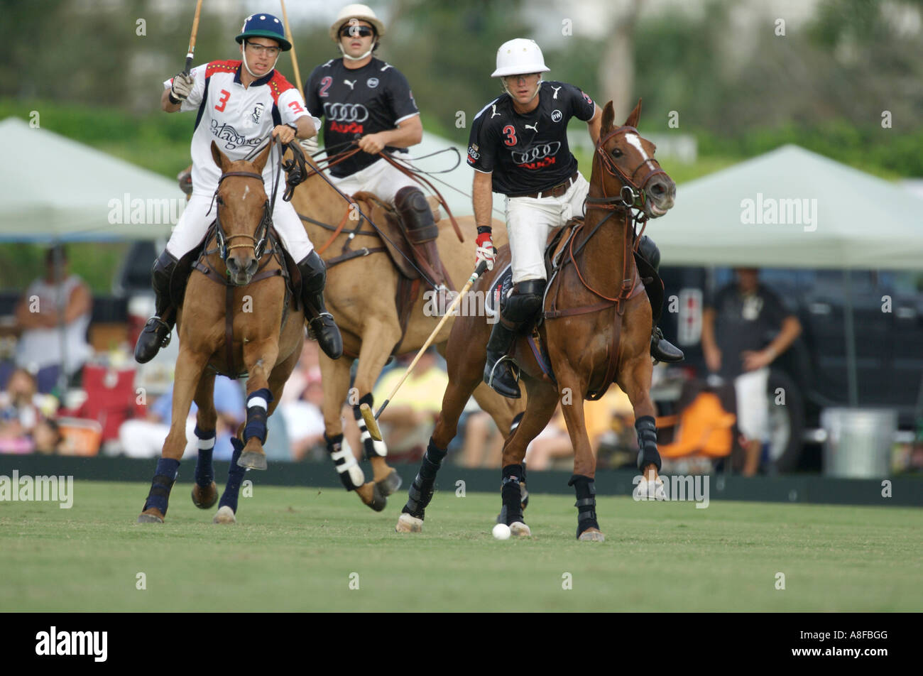Action from Joe Barry Memorial Cup International Polo Club Palm Beach ...
