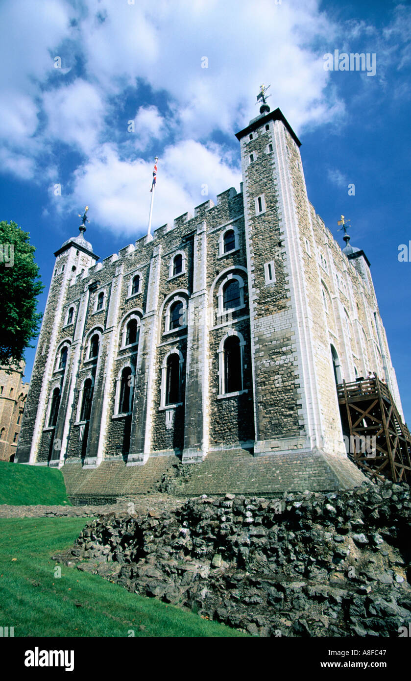 The tower of london london hi-res stock photography and images - Alamy