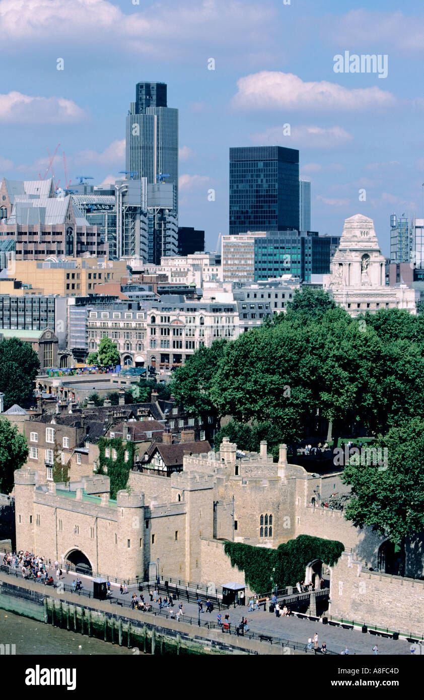 Financial district london tower hi-res stock photography and images - Alamy