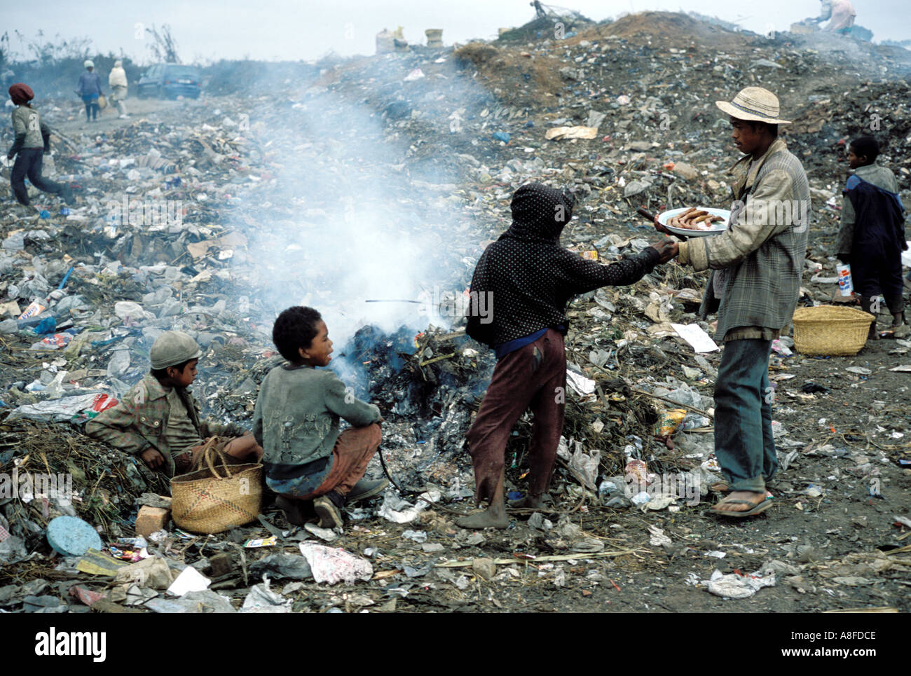 Garbage dump antananarivo madagascar hi-res stock photography and ...