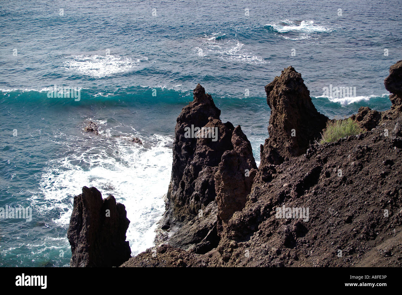 cliff line La Palma coast Stock Photo - Alamy