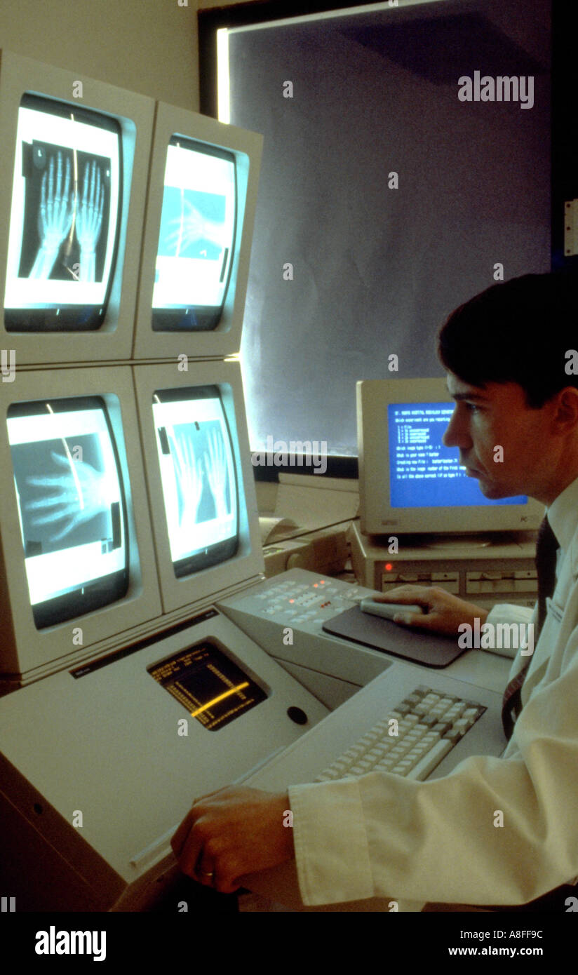 Radiologist interpreting x rays Stock Photo - Alamy