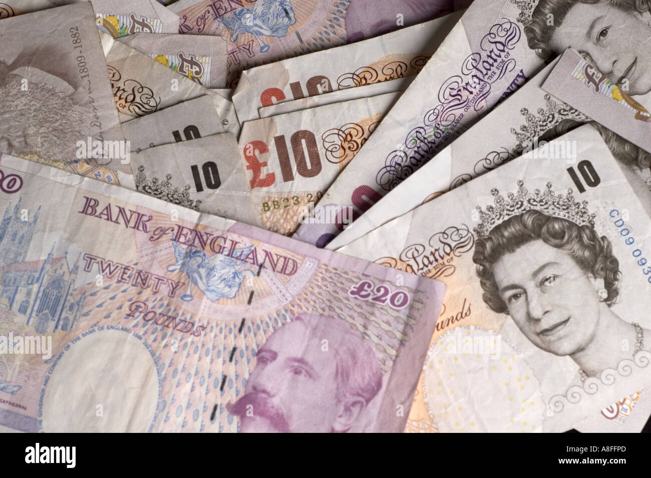 10 pound notes pile hi-res stock photography and images - Alamy