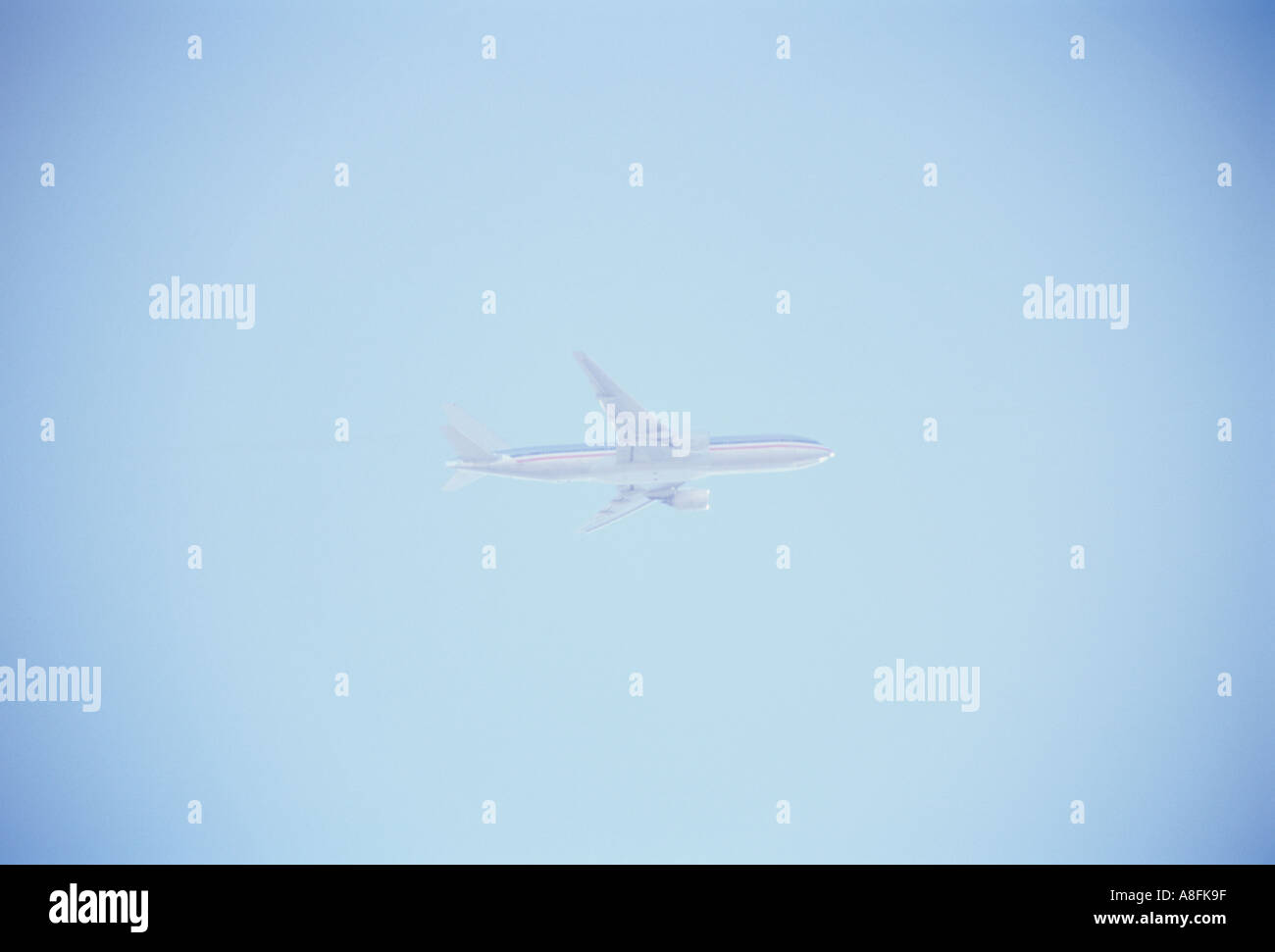 airplane in flight Stock Photo - Alamy