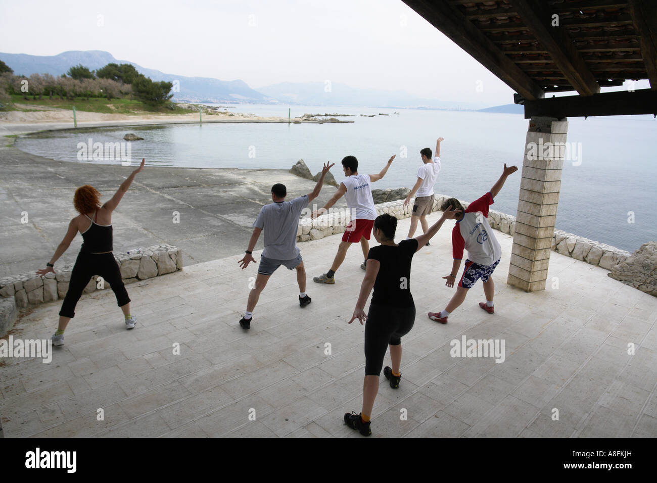 Entertainer dance in hotel entertain hi-res stock photography and ...