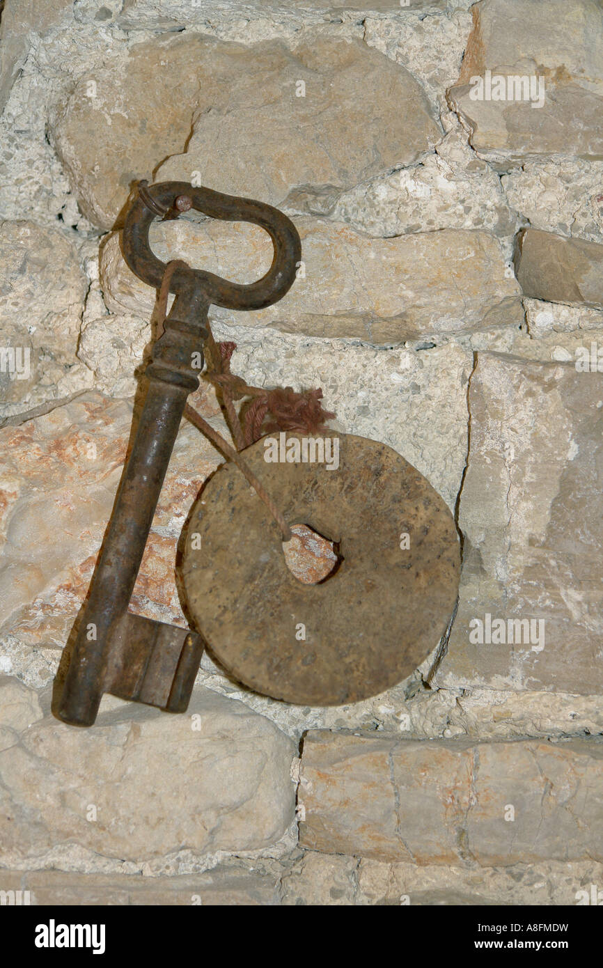 Old nostalgic key Stock Photo - Alamy