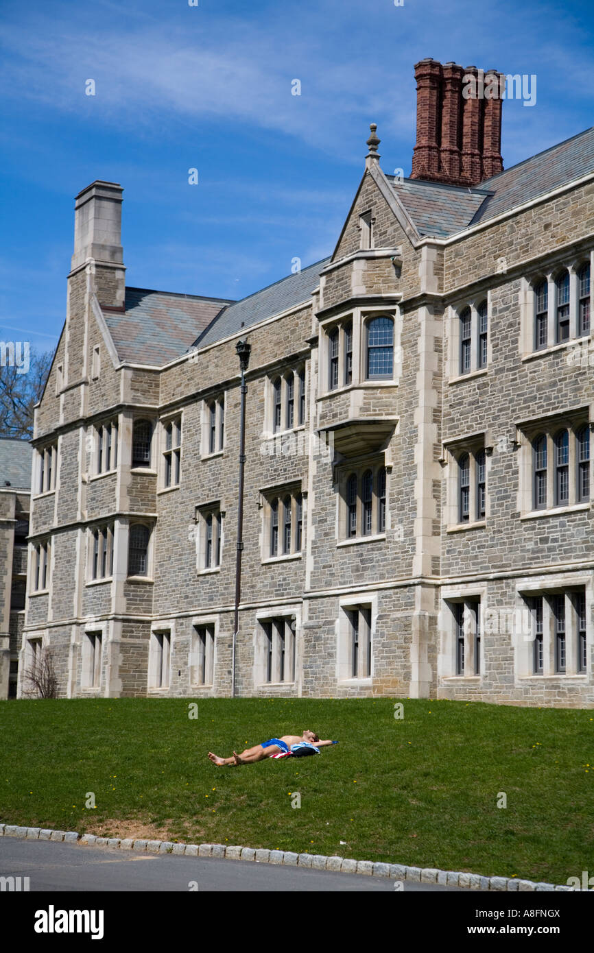 Princeton dorm hi-res stock photography and images - Alamy