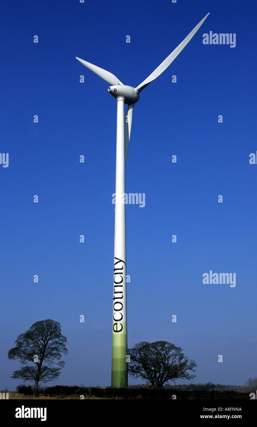 East anglia green pylon run hi-res stock photography and images - Alamy