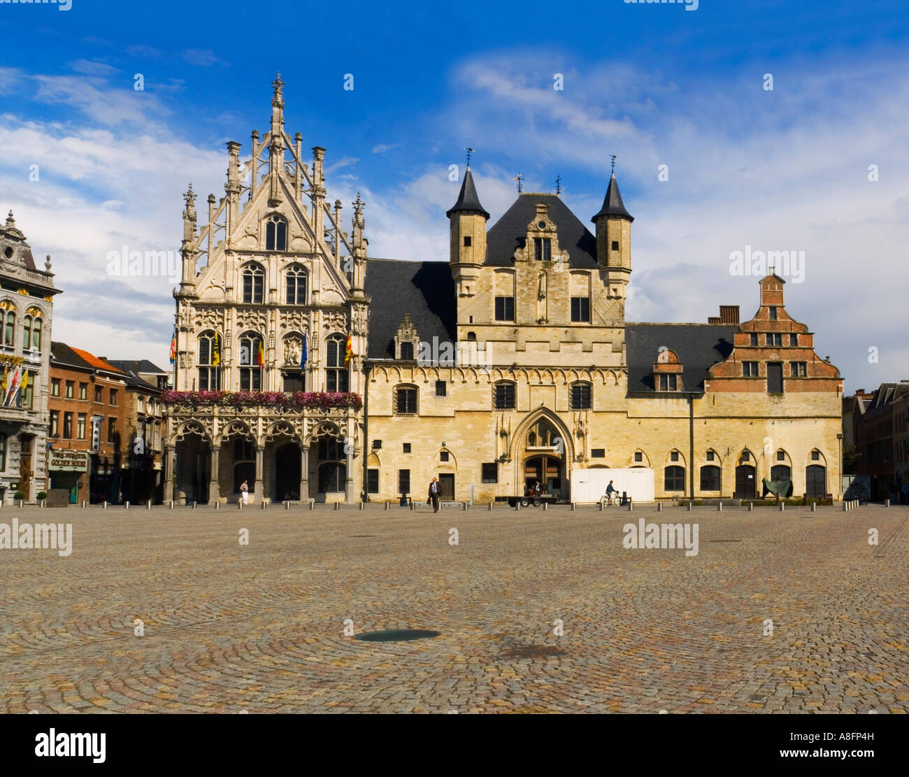 Mechelen town hall hi-res stock photography and images - Alamy