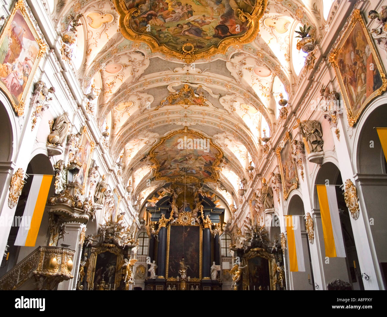 Interior St peter cathedral Domplatz Regensburg Bavaria Germany Stock ...