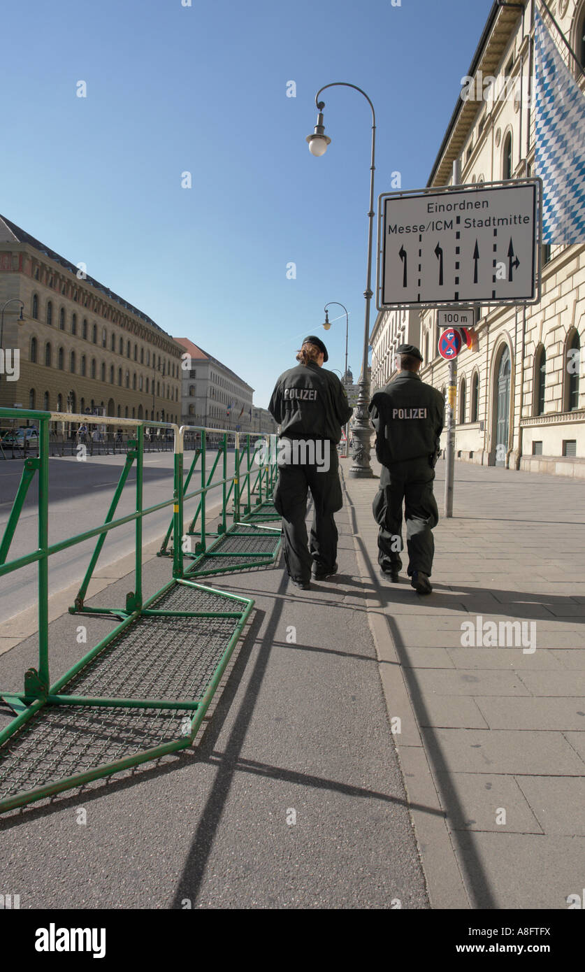 German police patrolling hi-res stock photography and images - Alamy