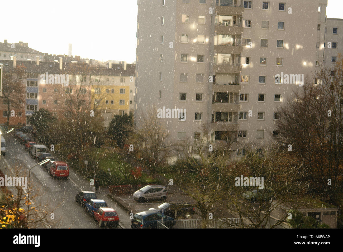 Rain in the sun Stock Photo - Alamy