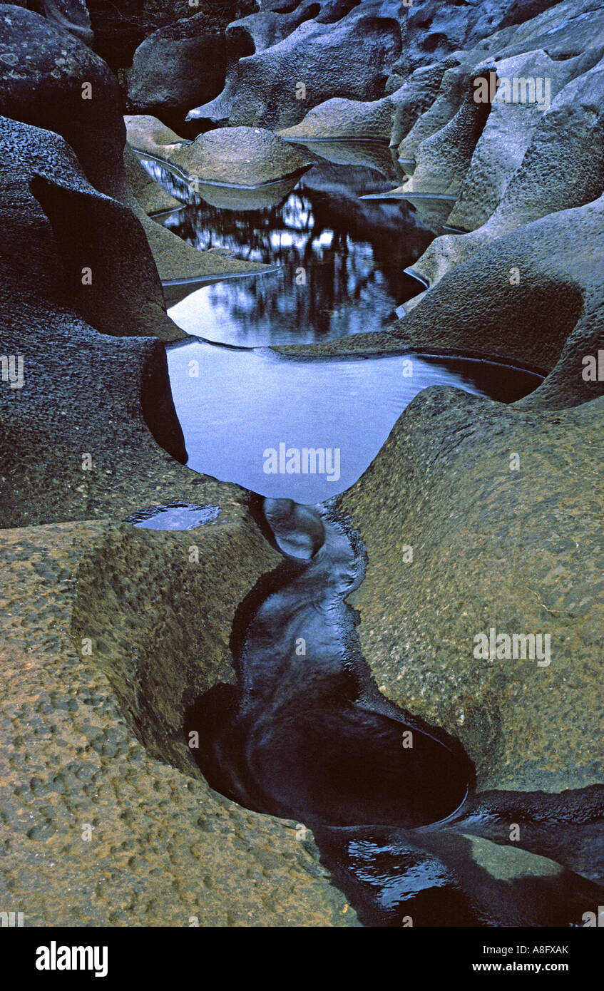 Casterton stone hi-res stock photography and images - Alamy