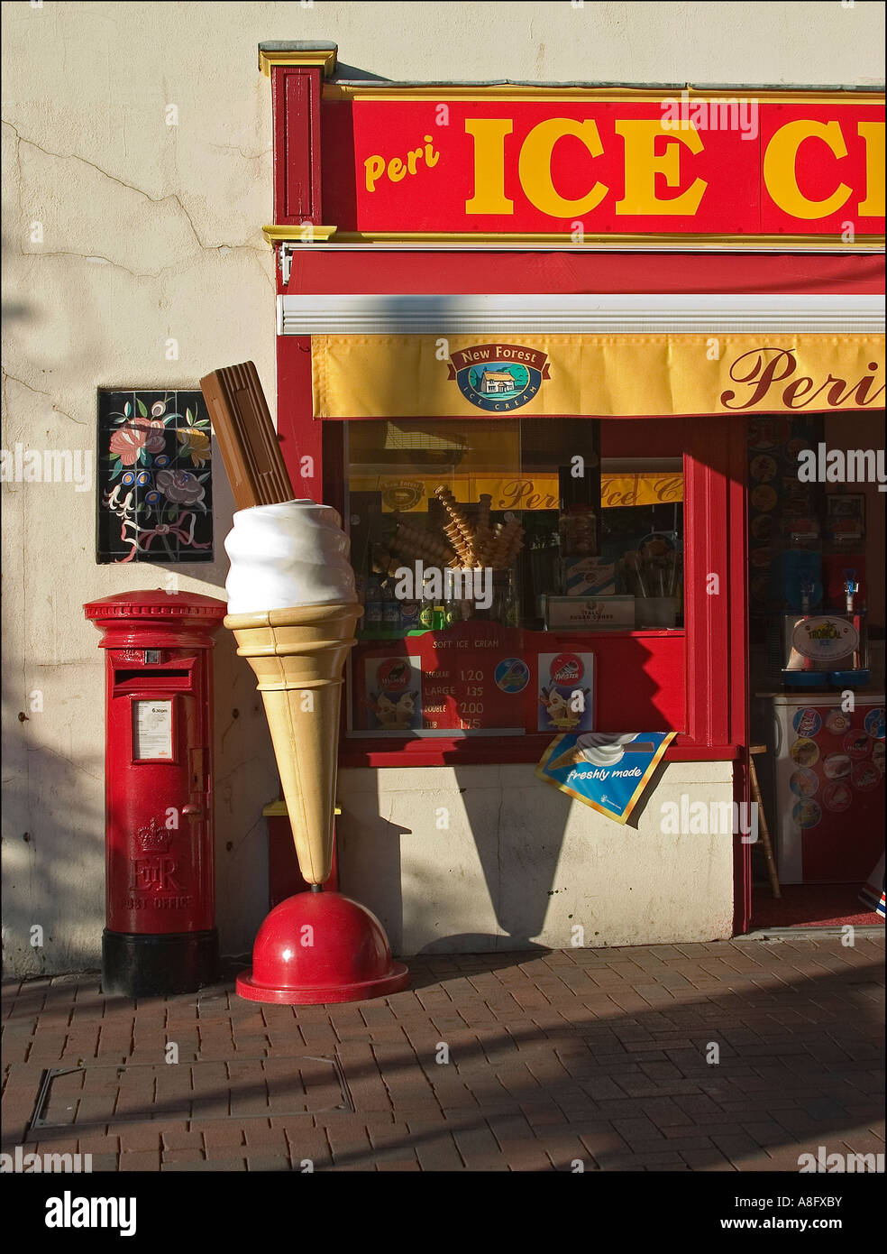 The ice cream shop Stock Photo - Alamy